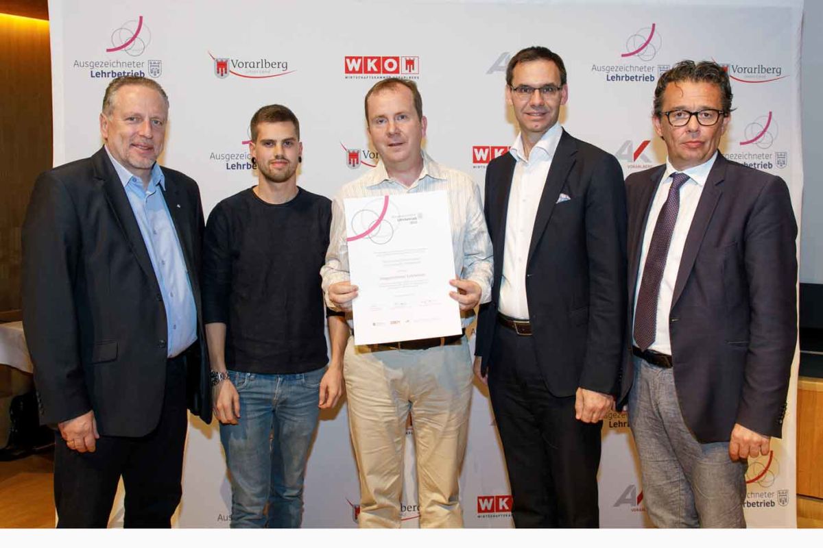 FRIES Kunststofftechnik erneut ausgezeichneter Lehrbetrieb